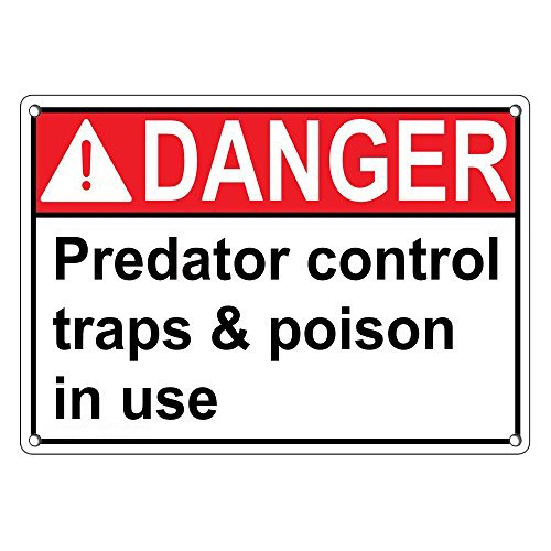 Weatherproof Plastic ANSI Danger Predator Control Traps & Poison in Use ...