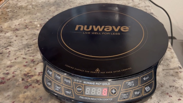 Watch Quick Look at Nuwave PIC Gold Induction Cooktop on Amazon Live