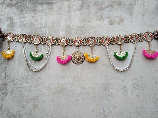 Nutts Traditional Handmade Bandhanwar with Decorative Gota Patti Latkan ...