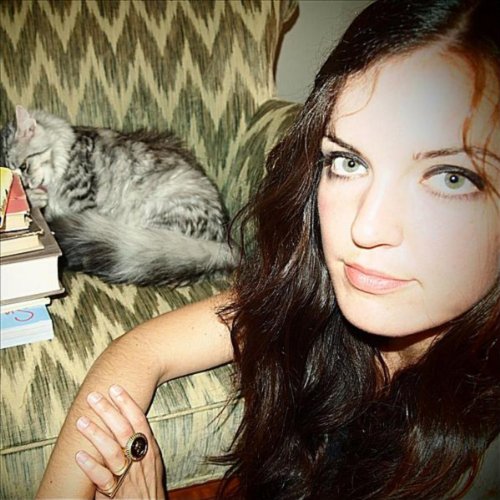 Riproduci Come Back di Frances Cone su Amazon Music