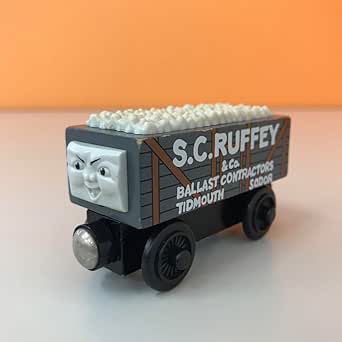Amazon.co.jp: Wooden Thomas Series Prank Car Scruffy : Toys & Games