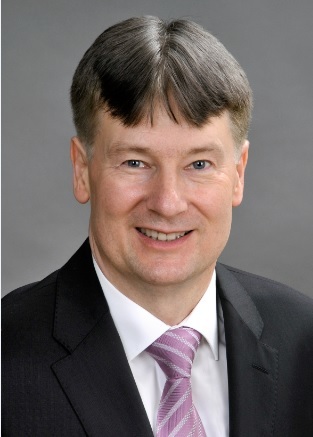 Amazon.de: Roland Schmitt: Bücher, Biographie, neuestes Aktualisierung