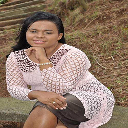 Play Um Cheirinho de Vitoria by Marisa Moreira on Amazon Music