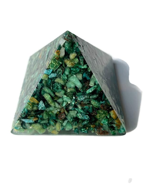 Amazon.com: Green Fuchsite Pyramid Crystal Orgone Generator Energy ...