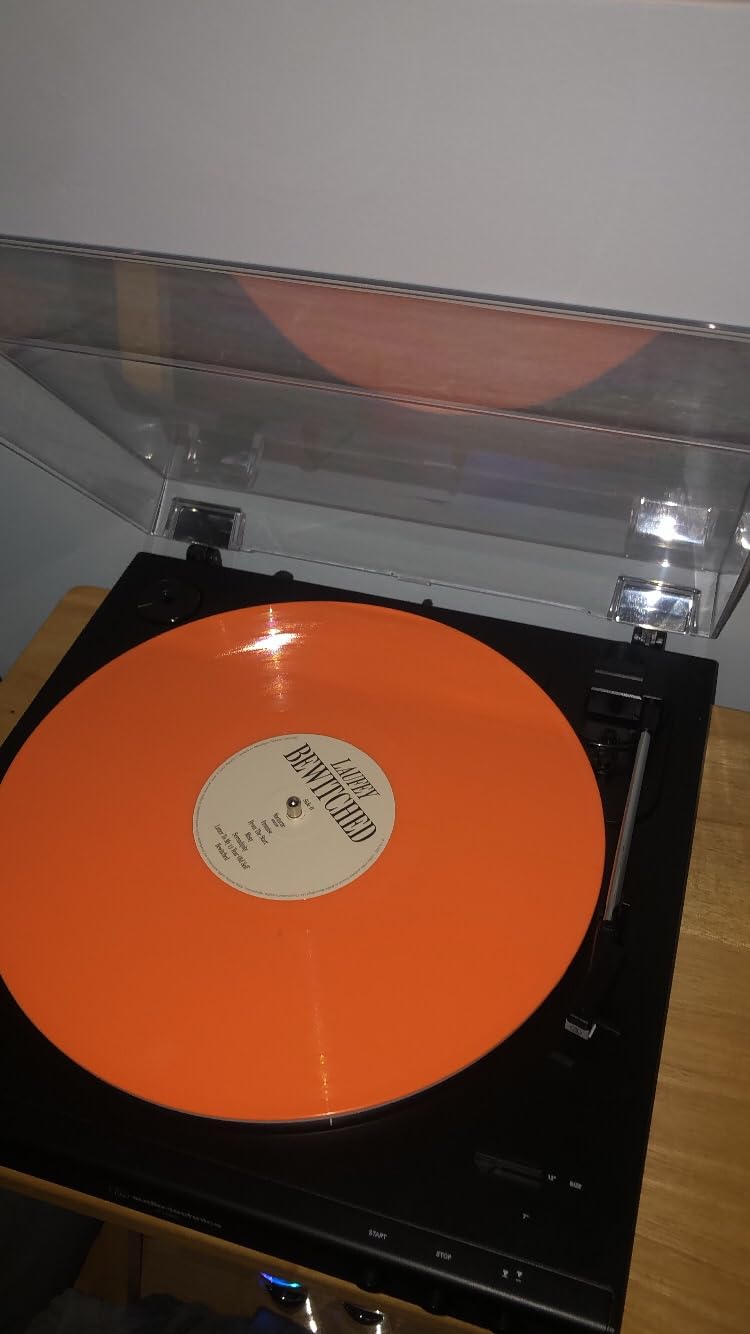 Bewitched (Vinyl): Laufey: Amazon.ca: Music