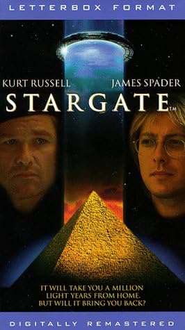 Amazon.com: Stargate (Widescreen Edition) [VHS] : Kurt Russell, James ...