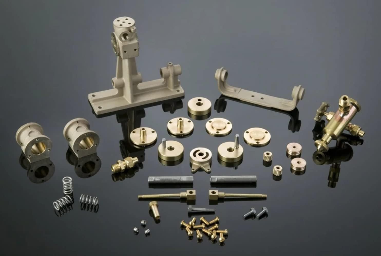 Clyde Twin Cylinder Oscillating Engine Kit : Amazon.co.uk: Toys & Games