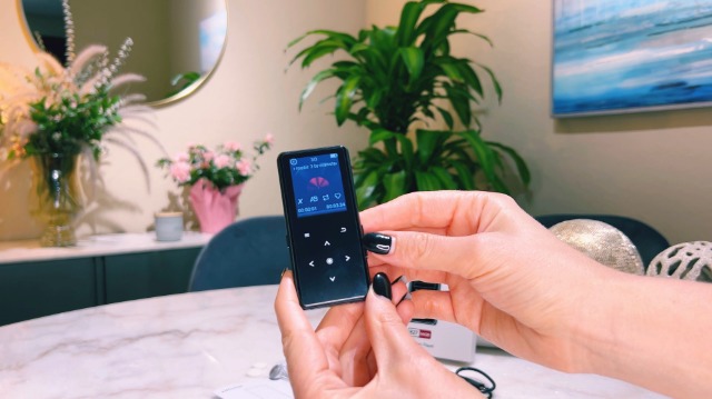 Watch AiMoonsa mp3 player on Amazon Live