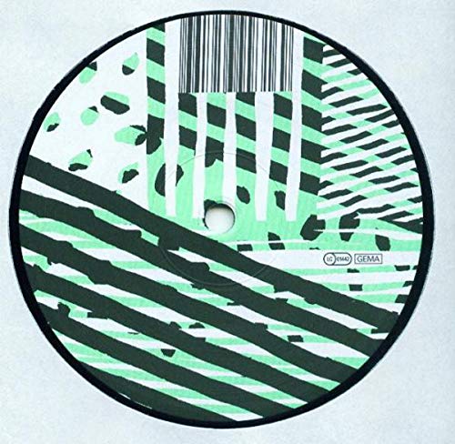 Amazon.com: Zweikarakter / Kuma Suma: CDs & Vinyl