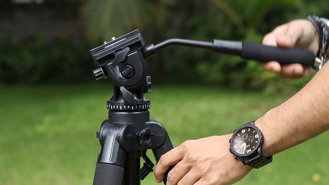 Dev Dutt's Amazon Page