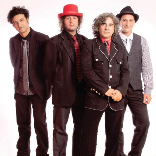 Amazon.co.jp: Take On Me : Los Tipitos: Digital Music