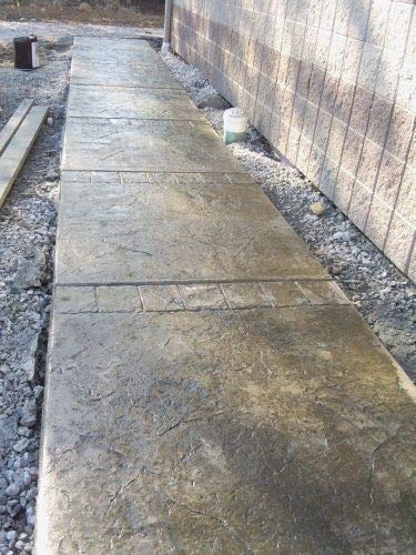 Cobblestone Stamped Concrete Border