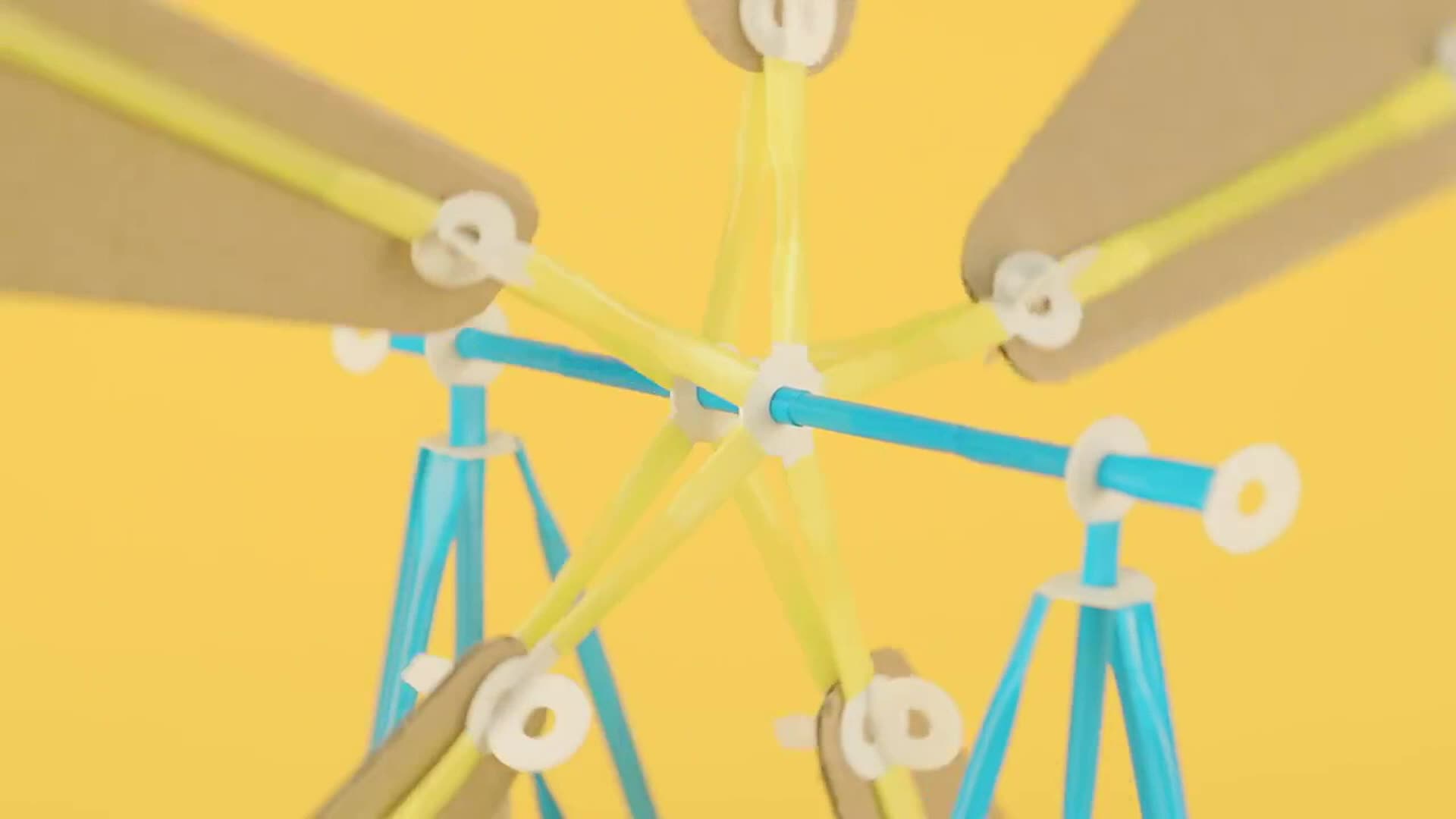 Watch Strawbees Imagination Kit STEM Building Set on Amazon Live