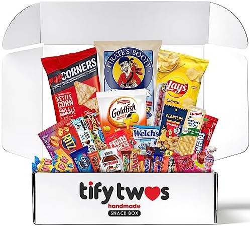 Amazon.com : Snacks Box Variety Basket - 30 Pack, Indulge in a Variety ...