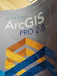 Getting to Know ArcGIS Pro 2.8: Law, Michael, Collins, Amy ...