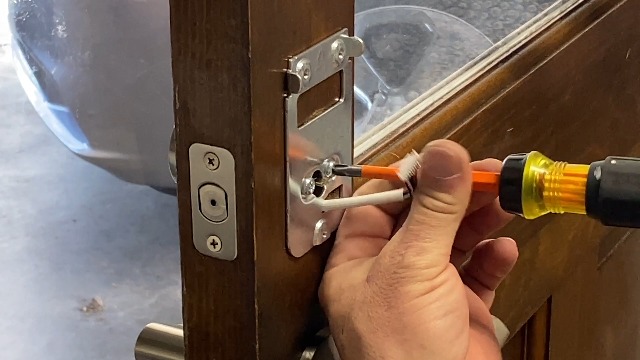 Effortlessly Upgrade Your Security: Installing the Veise Keyless Entry ...