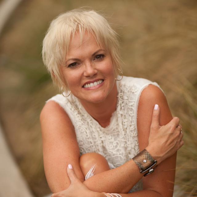 Amazon.com: Danielle Babb: books, biography, latest update