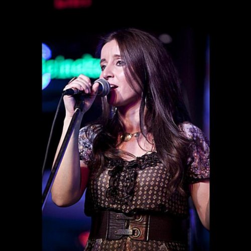 Play I'm Gettin Out by Mindy Ellis on Amazon Music