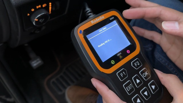 Watch This OBD II Code Scanner is Easy to Use! on Amazon Live