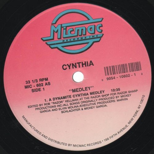 Medley: Cynthia: Amazon.fr: CD et Vinyles}