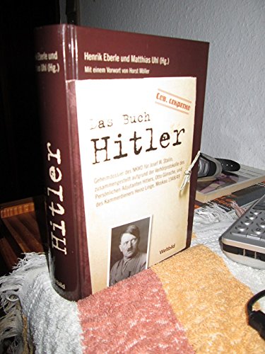 Amazon.com: Das Buch Hitler: 9783828944893: Henrik Eberle: Books
