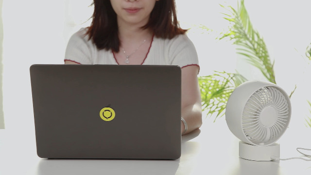 Watch SmartDevil USB Small Table Fan on Amazon Live