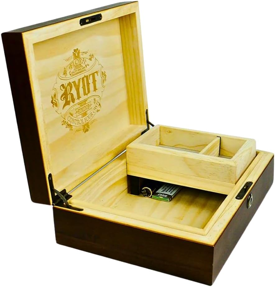 Amazon.com: RYOT 8x11 Walnut Lockable Wooden Storage Box with 4x7 ...