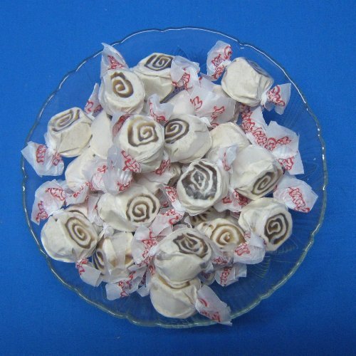 Amazon.com : Cinnamon Roll Flavored Taffy Town Salt Water Taffy 2 ...