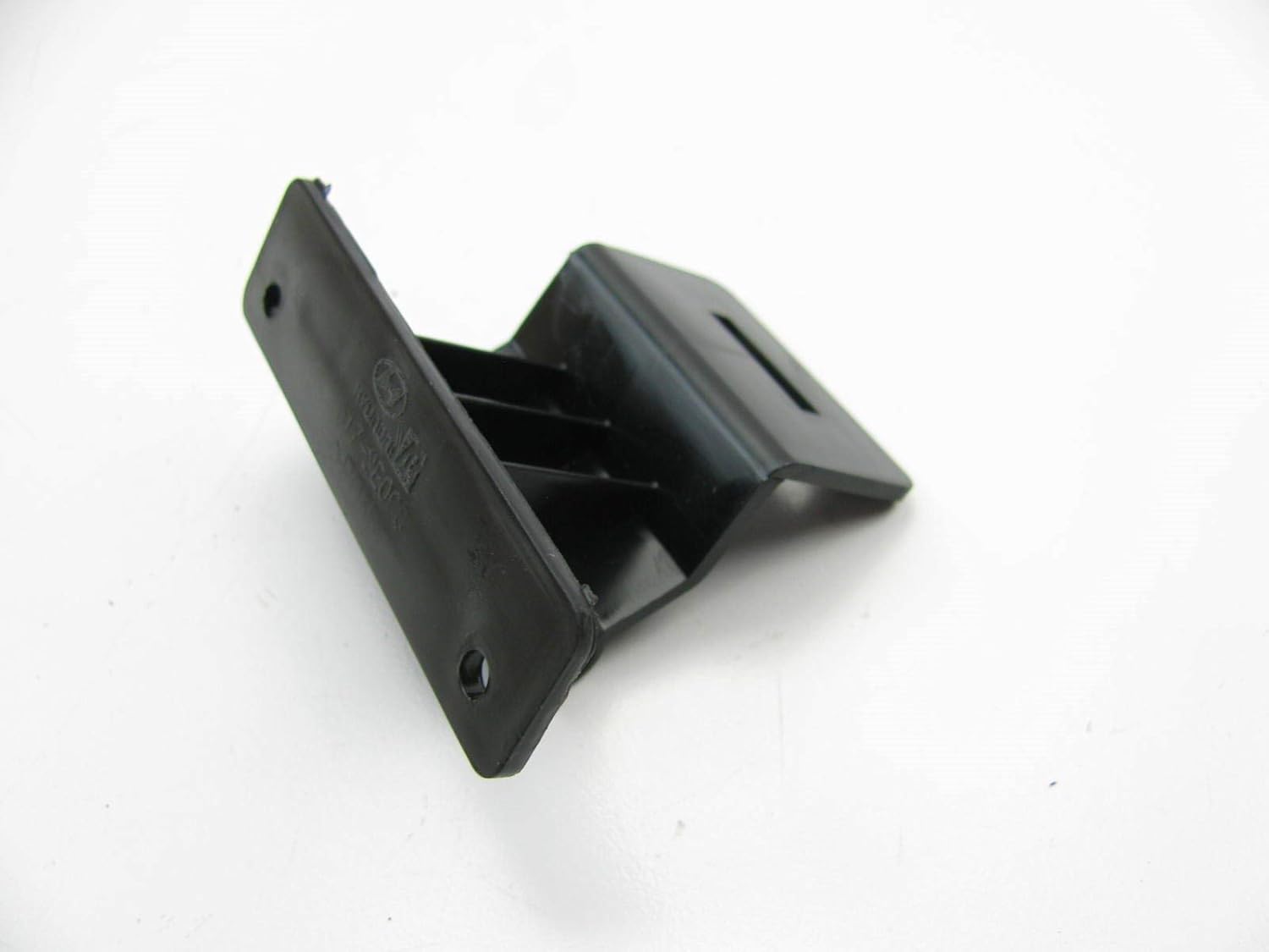 Amazon.com: HYUNDAI Clip-Front Bumper Side MTG : Automotive