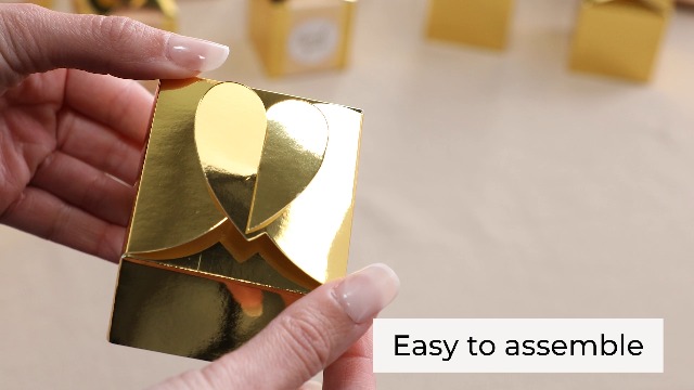 Watch 100 Pack Gold Foil Party Favor Gift Boxes, Candy Boxes on Amazon Live