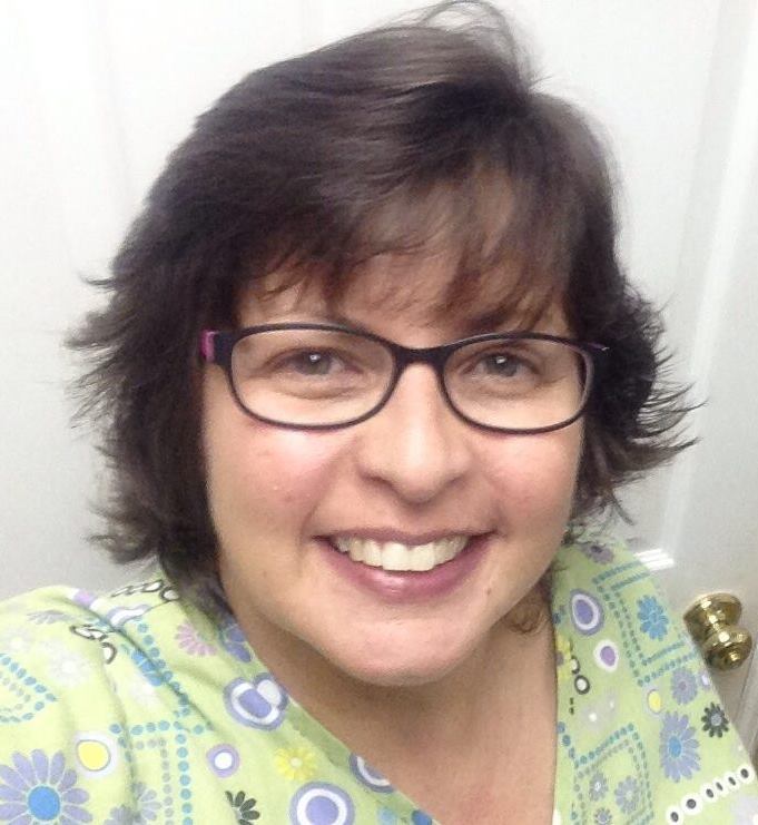 Amazon.com: Lizzie James: books, biography, latest update