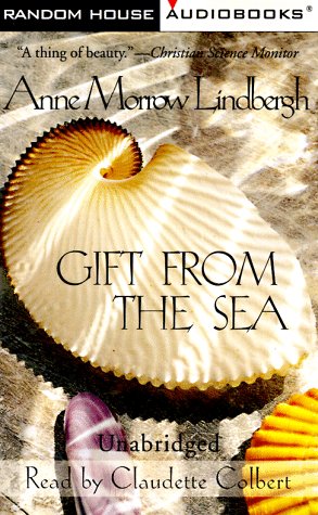 Gift from the Sea: 50th Anniversary Edition: Lindbergh, Anne Morrow ...