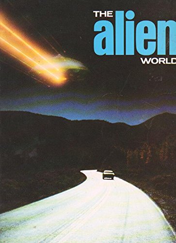 The Alien World : Brookesmith, Peter: Amazon.in: Books