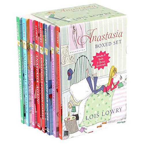Anastasia: 8 Book Box Set by Lois Lowry | Amazon.com.br