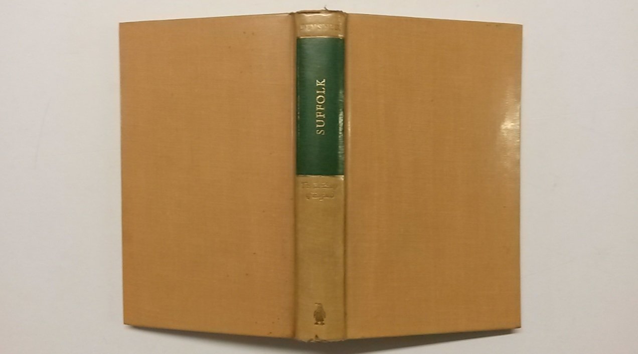 Suffolk: Pevsner (N): Amazon.com: Books