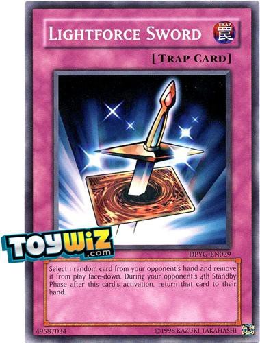Amazon.com: YuGiOh Duelist Pack Yugi Single Card Lightforce Sword DPYG ...