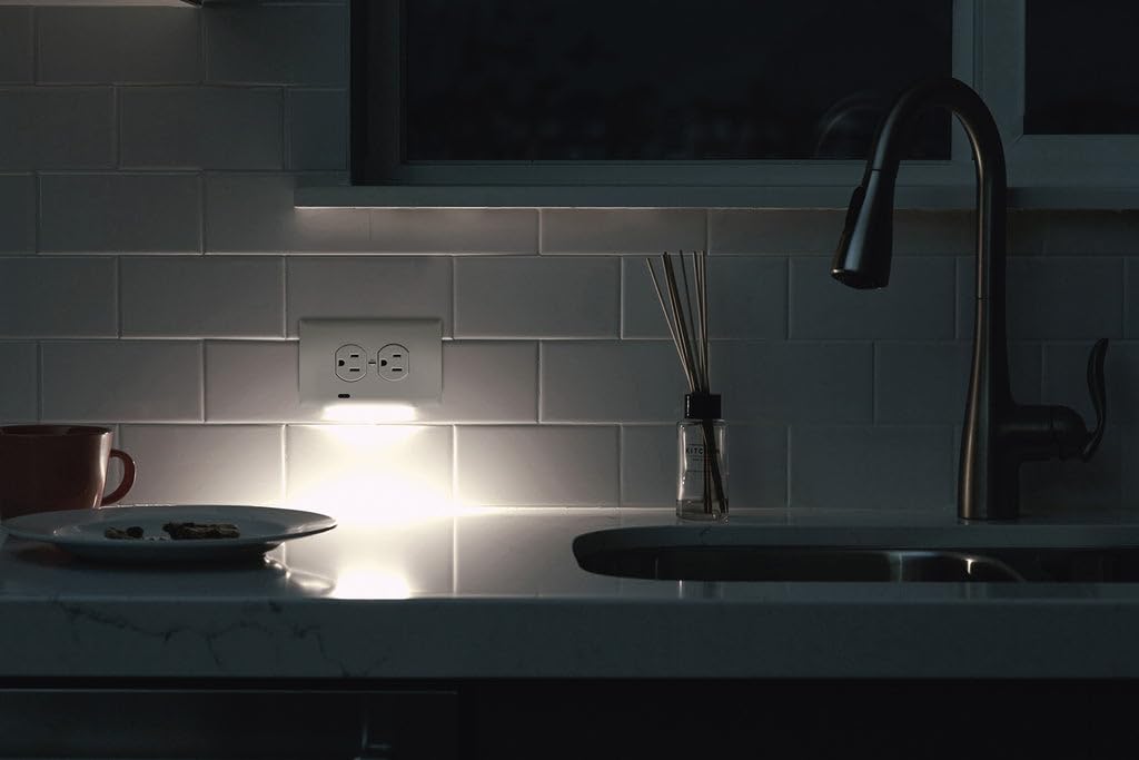 Snapklik.com : SnapPower GuideLight PLUS - LED Bright/Dim/Off Light ...