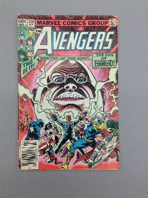 Avengers #229 "Death of Egghead" | Amazon.com.br
