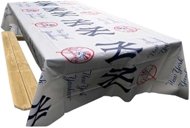 Amazon.com : New York Yankees Table Cover : Sports Related Merchandise ...