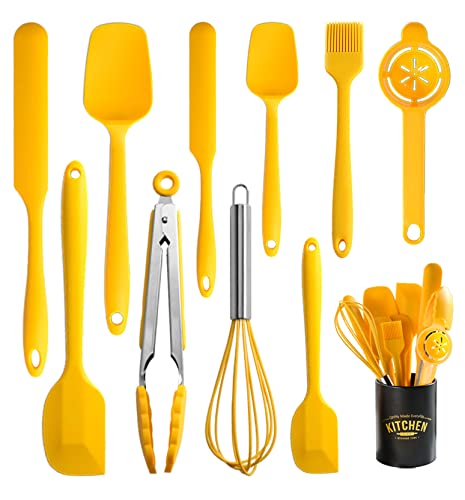7 Best Yellow Cookware Sets for 2022 (Definitive Guide) - Kitchen Classics