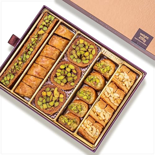 Amazon.com: Damaskino Home Assorted Baklava Gift Box 1.2lbs – 33 Pieces ...
