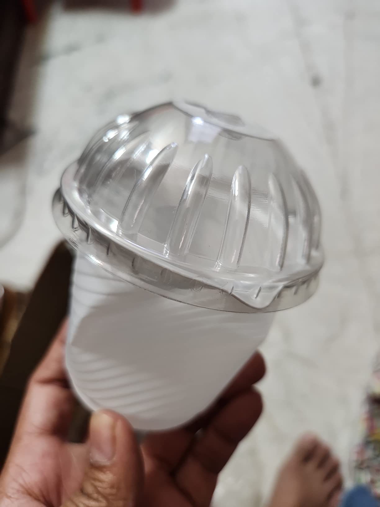 Amit Marketing Biodegradable Paper Disposable Glass with Lid I White ...