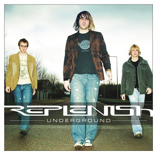 Underground [UK Import]: Amazon.de: Musik-CDs & Vinyl