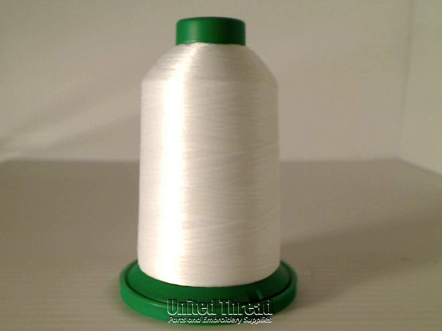 Buy Isacord Embroidery Thread, White Thread 5000M color 0015 Online at ...