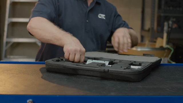 Watch 4 - OTC Blind Bearing Puller Set 4581 on Amazon Live