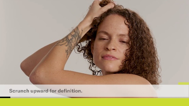 Watch How to use DevaCurl Styling Cream Moisturizing Definer on Amazon Live