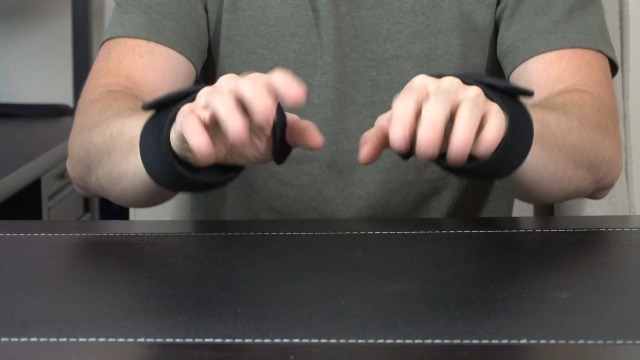 Watch EXPOROX-Wearable Gel Wrist Rest Pads on Amazon Live