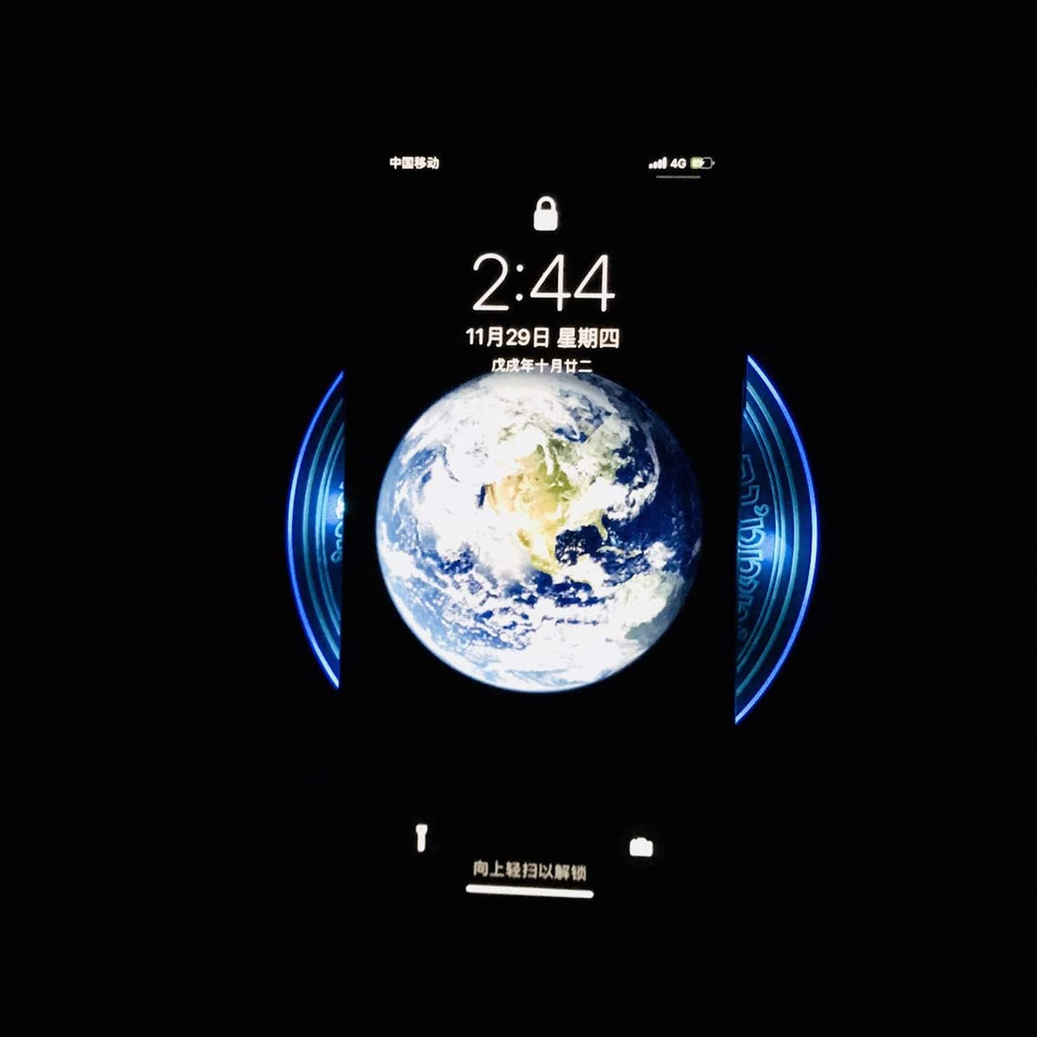 Snapklik.com : Glowing Magic Array Wireless Charger Ultra Slim 10W Qi ...