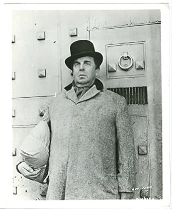 MOVIE PHOTO: OSCAR WILDE-8X10 PROMO STILL-ROBERT MORLEY at Amazon's ...