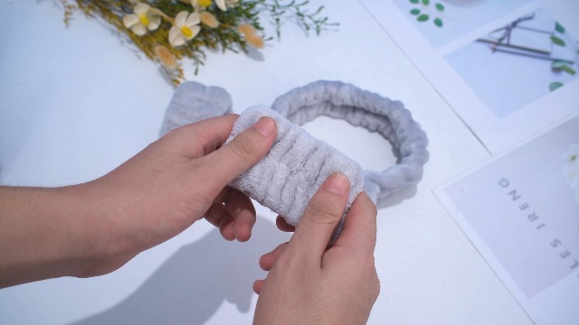Watch Face Wash Wristband and Headband Set on Amazon Live